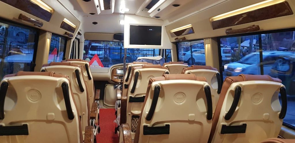 9 seater tempo traveller in Noida | 9 seater tempo traveller on Rent